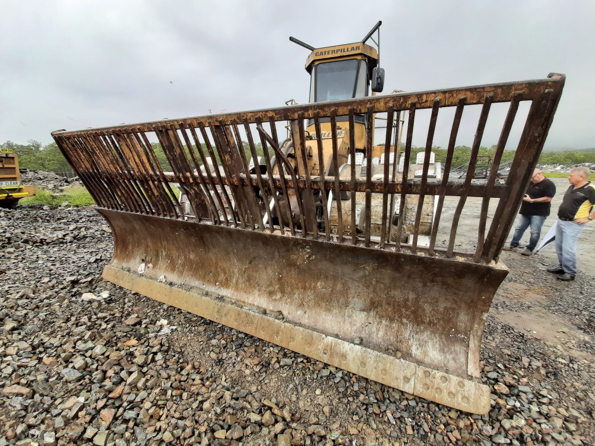 Caterpillar 826C Trash Compactor