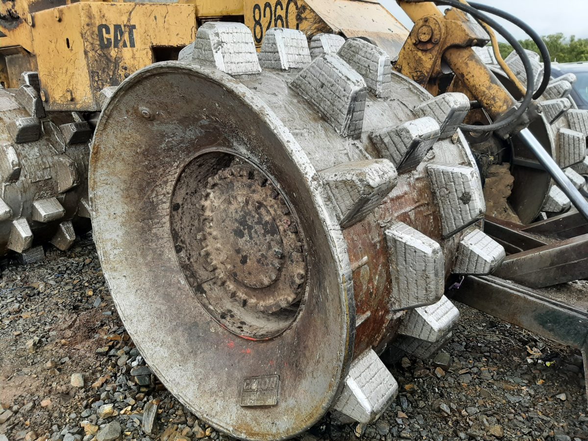 Caterpillar 826C Trash Compactor